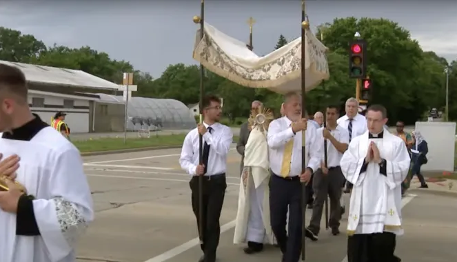 ‘It’s filled me with so much hope’: National Eucharistic Pilgrimage ...